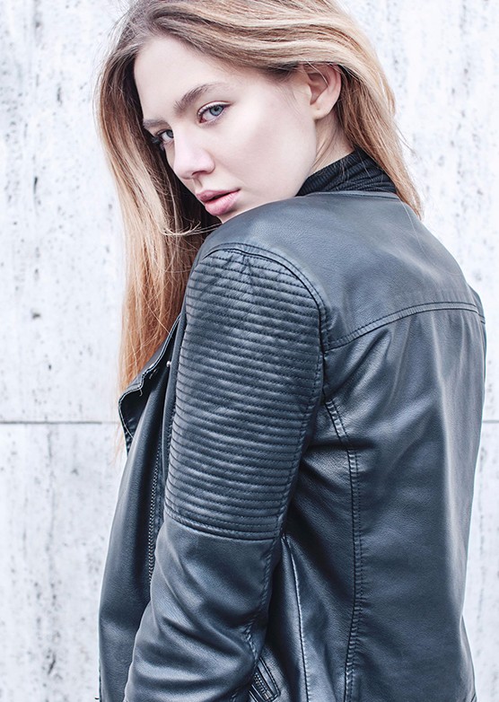 Laura Profile